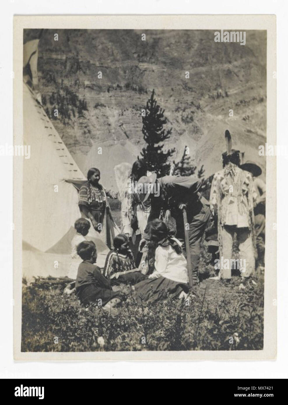 Man talking informally hi-res stock photography and images - Alamy