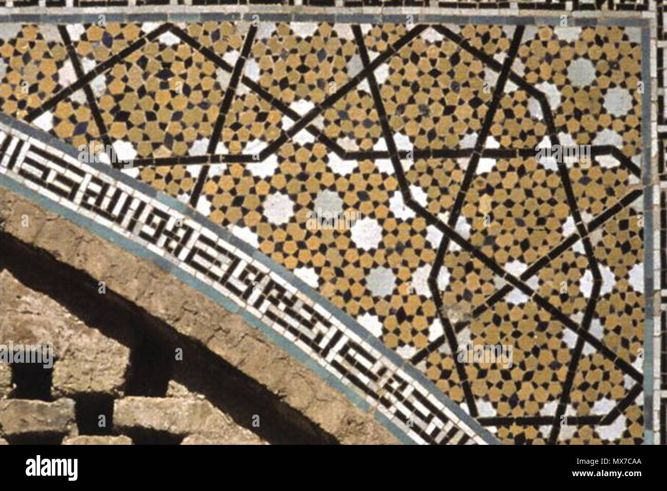 Girih tile hi-res stock photography and images - Alamy