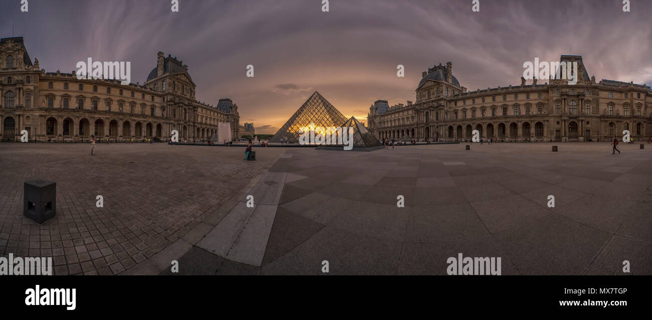 Louvre panorama hi-res stock photography and images - Alamy