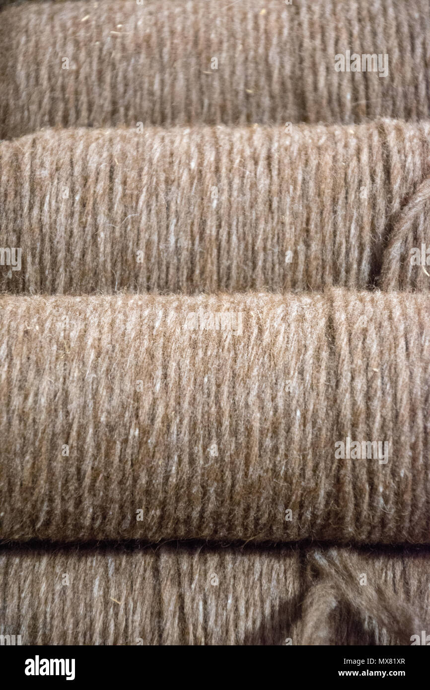 Worsted Yarn Stock Photos & Worsted Yarn Stock Images - Alamy