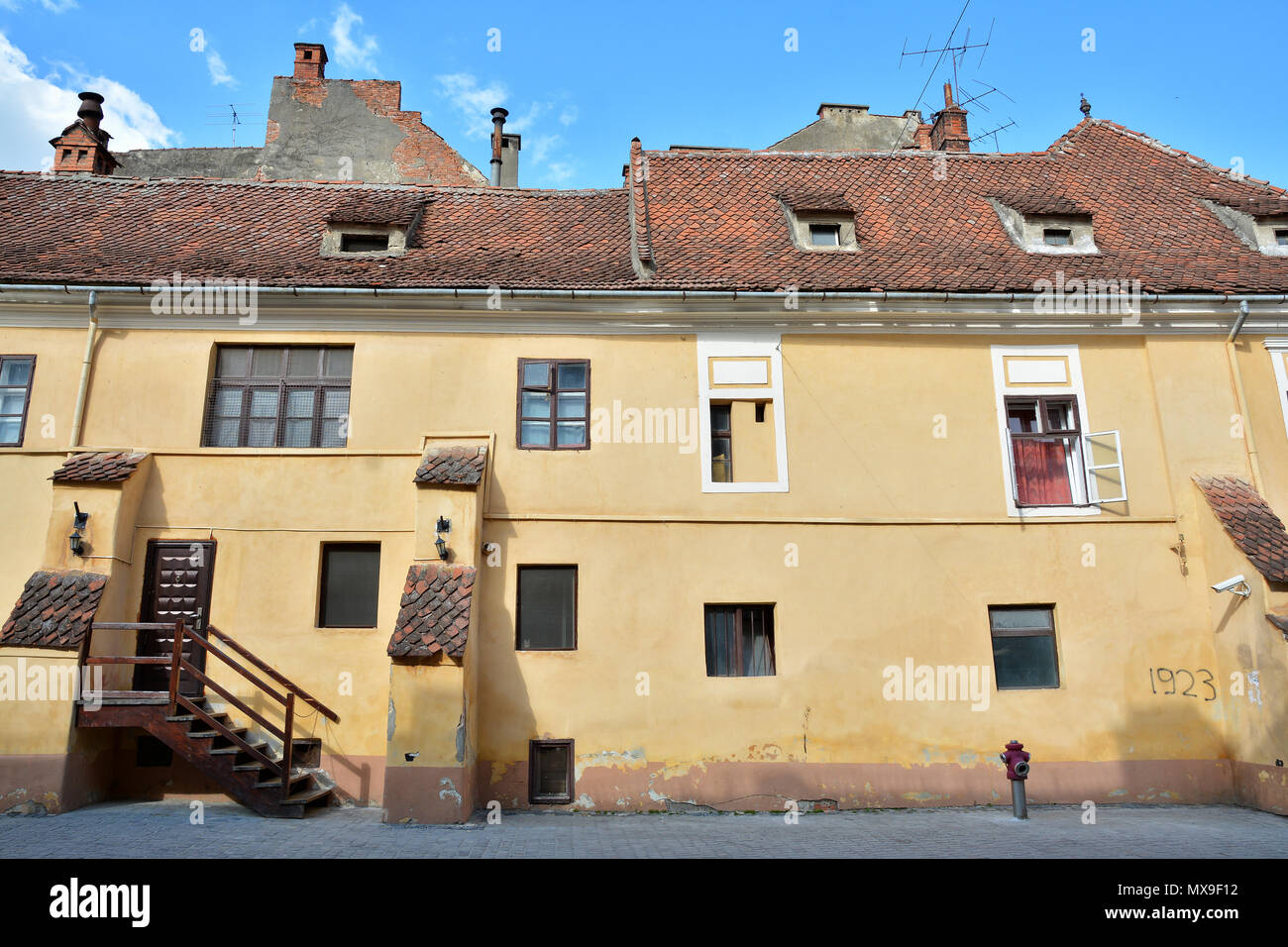 Building architecture in Brasov, Romania Stock Photo - Alamy