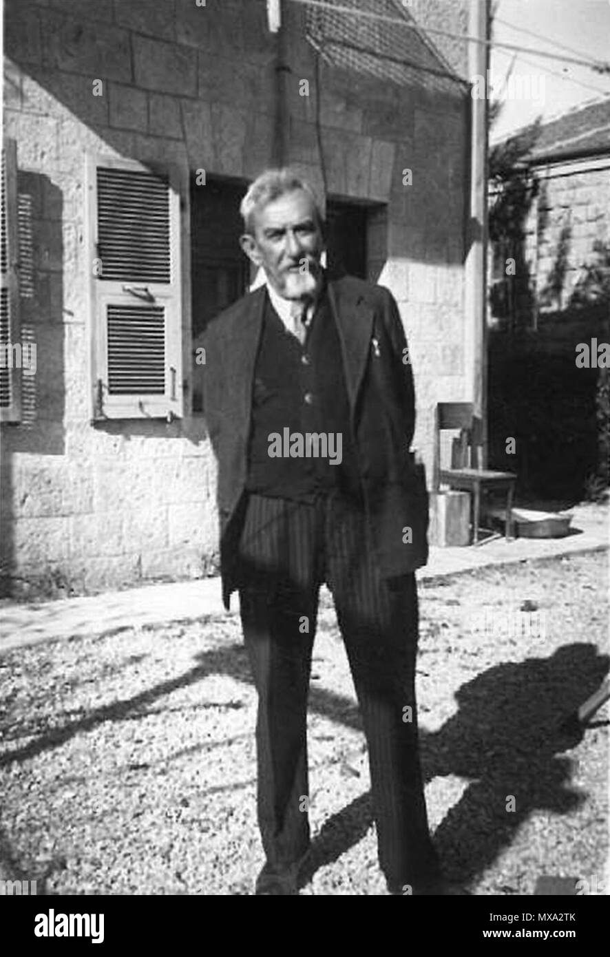 . English: Dr. Hillel Yaffe עברית: ד'ר הלל יפה . before 1936. This file ...