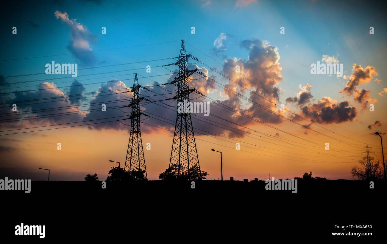 High voltage masts hi-res stock photography and images - Alamy