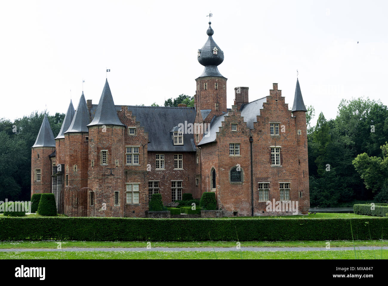 Castle rumbeke hi-res stock photography and images - Alamy