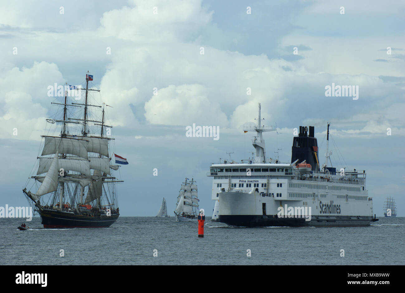 Different Types Of Vessel High Resolution Stock Photography and Images ...