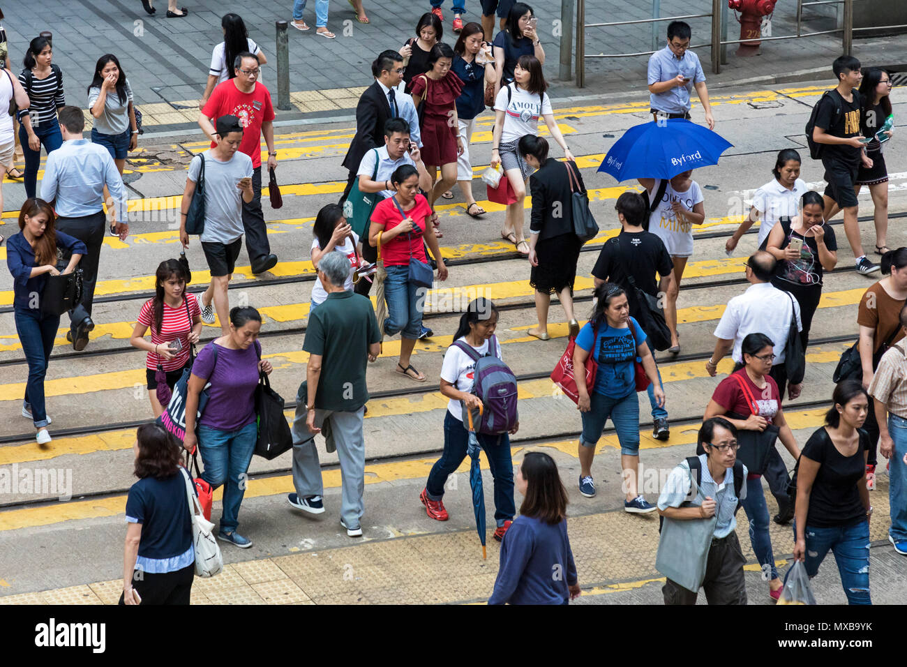 Pedestrian crossing at Central, Hong Kong, SAR, China Stock Photo - Alamy