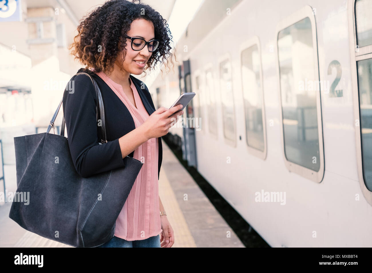 Internet platform hi-res stock photography and images - Alamy