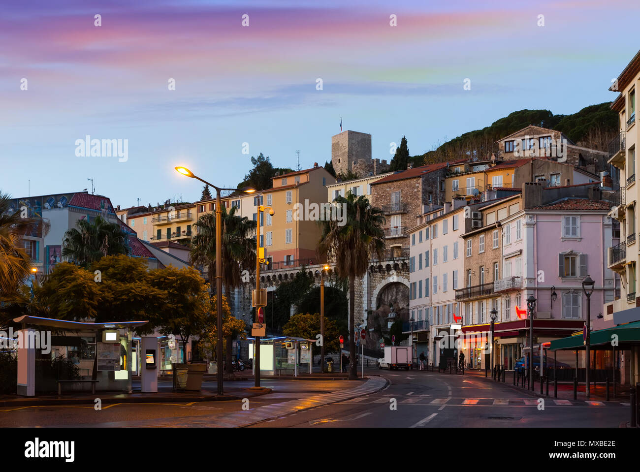 Streets of cannes hi-res stock photography and images - Alamy
