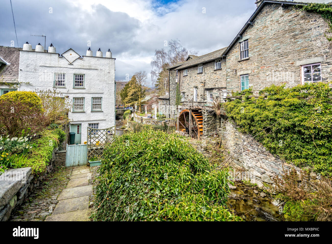 Watermill uk april hi-res stock photography and images - Alamy