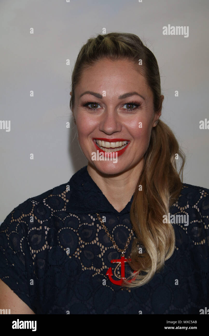 Rezepte hi-res stock photography and images - Alamy