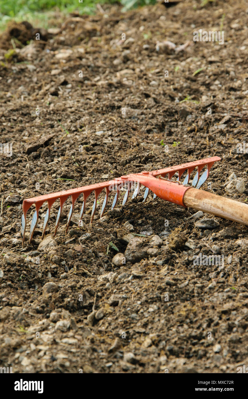 Rake Soil High Resolution Stock Photography and Images - Alamy