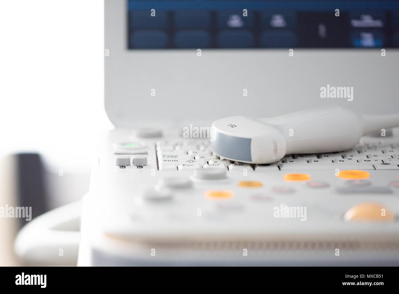 Ultrasound sensors hi-res stock photography and images - Alamy