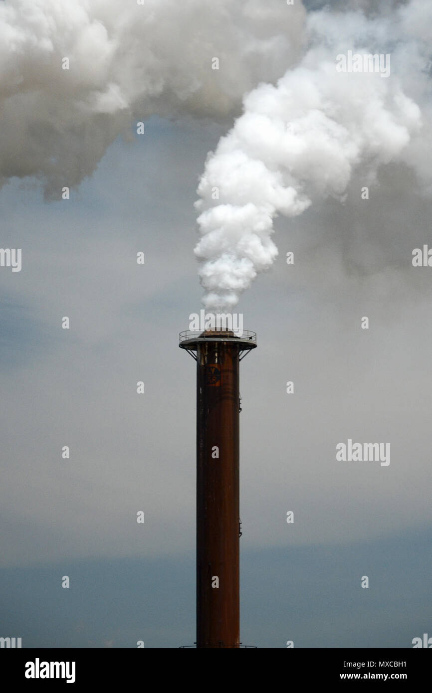 Toxic air pollutants hi-res stock photography and images - Alamy
