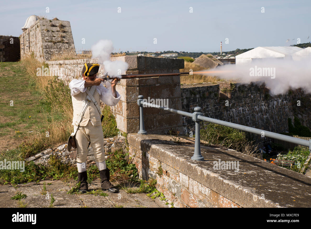 Old musket hi-res stock photography and images - Alamy