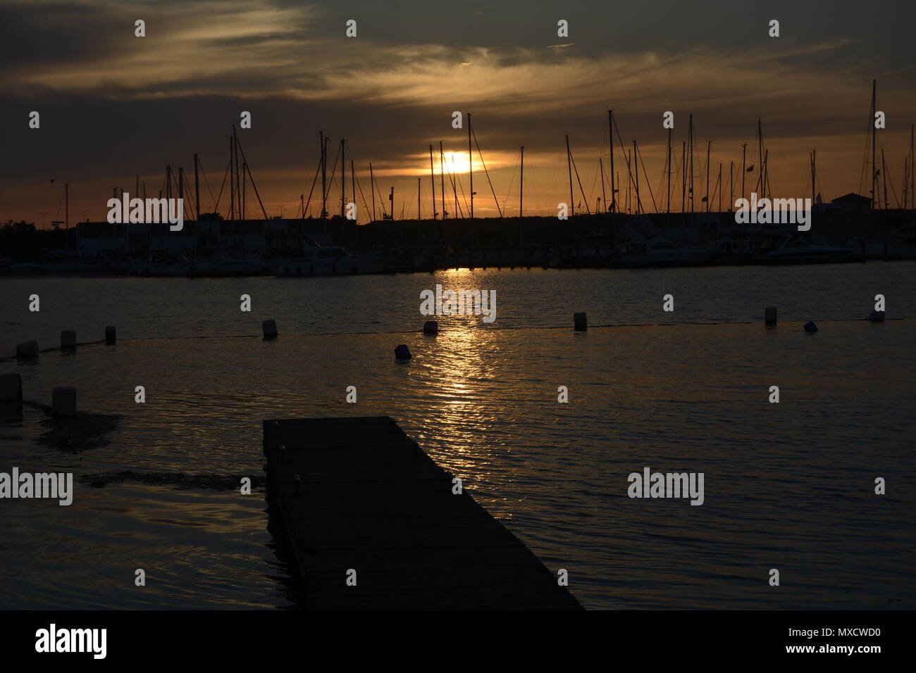 Silohuette hi-res stock photography and images - Alamy