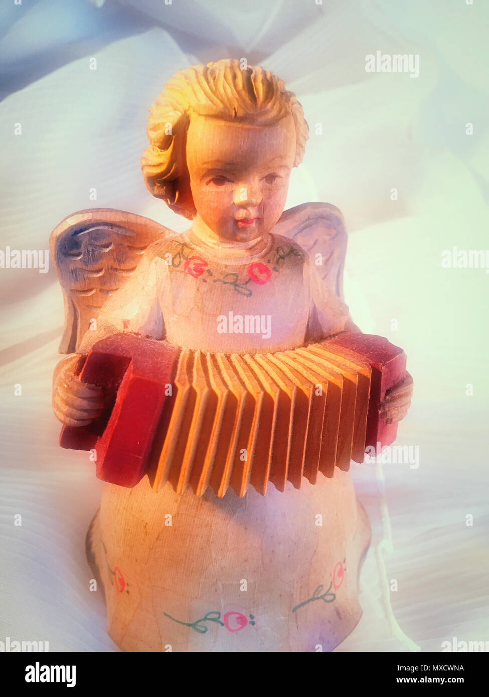 Vintage Carved Wooden Angel Music Box Stock Photo - Alamy