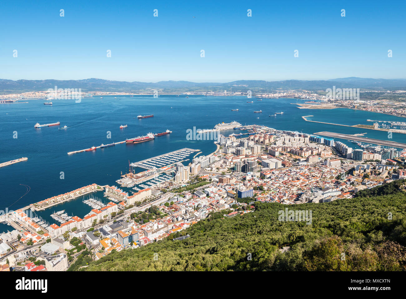 Cable car from rock gibraltar hi-res stock photography and images - Alamy
