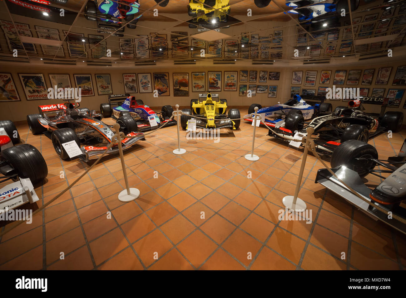 Formula 1 racing cars in Monaco Top Cars Collection automobile museum ...