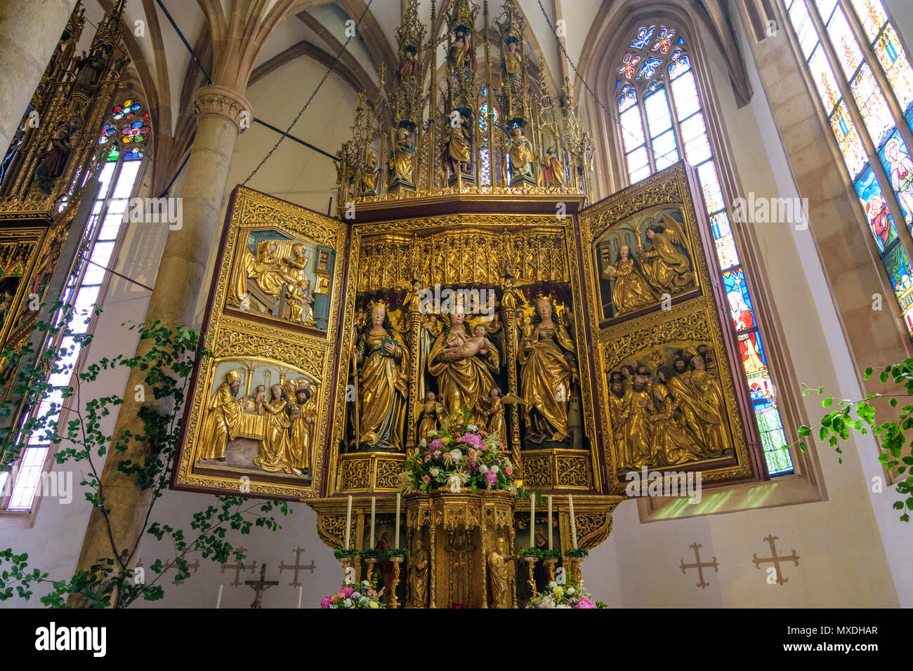 Hallstatt: catholic church Maria am Berg, Marienaltar (Marien altar) in ...