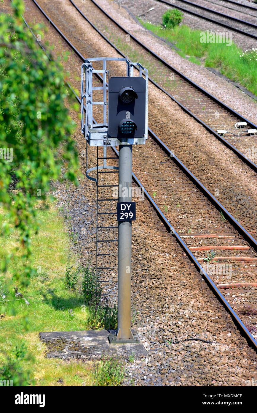 Railway signalling hi-res stock photography and images - Alamy