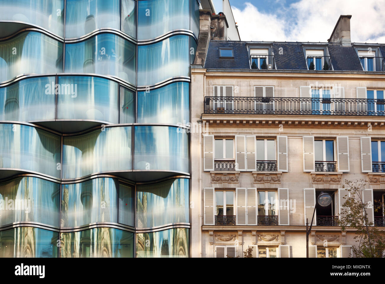 Renaissance Paris Arc de Triomphe Hotel Stock Photo - Alamy