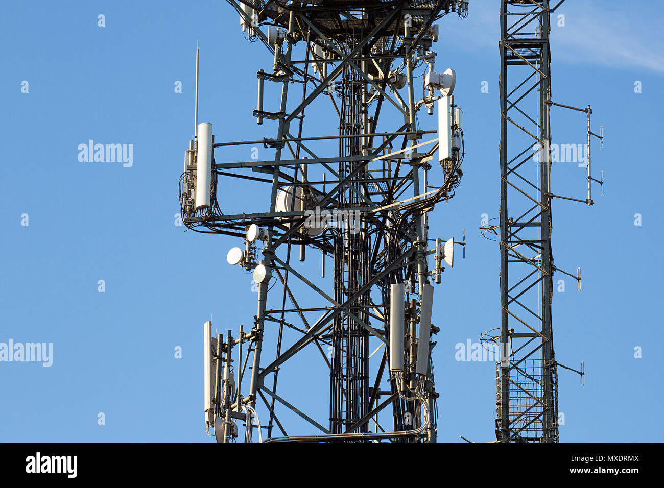 Bbc transmitter mast hi-res stock photography and images - Alamy
