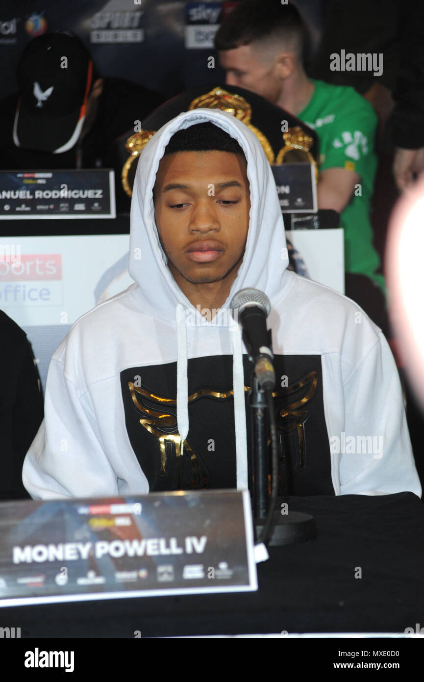 Money powell iv hi-res stock photography and images - Alamy