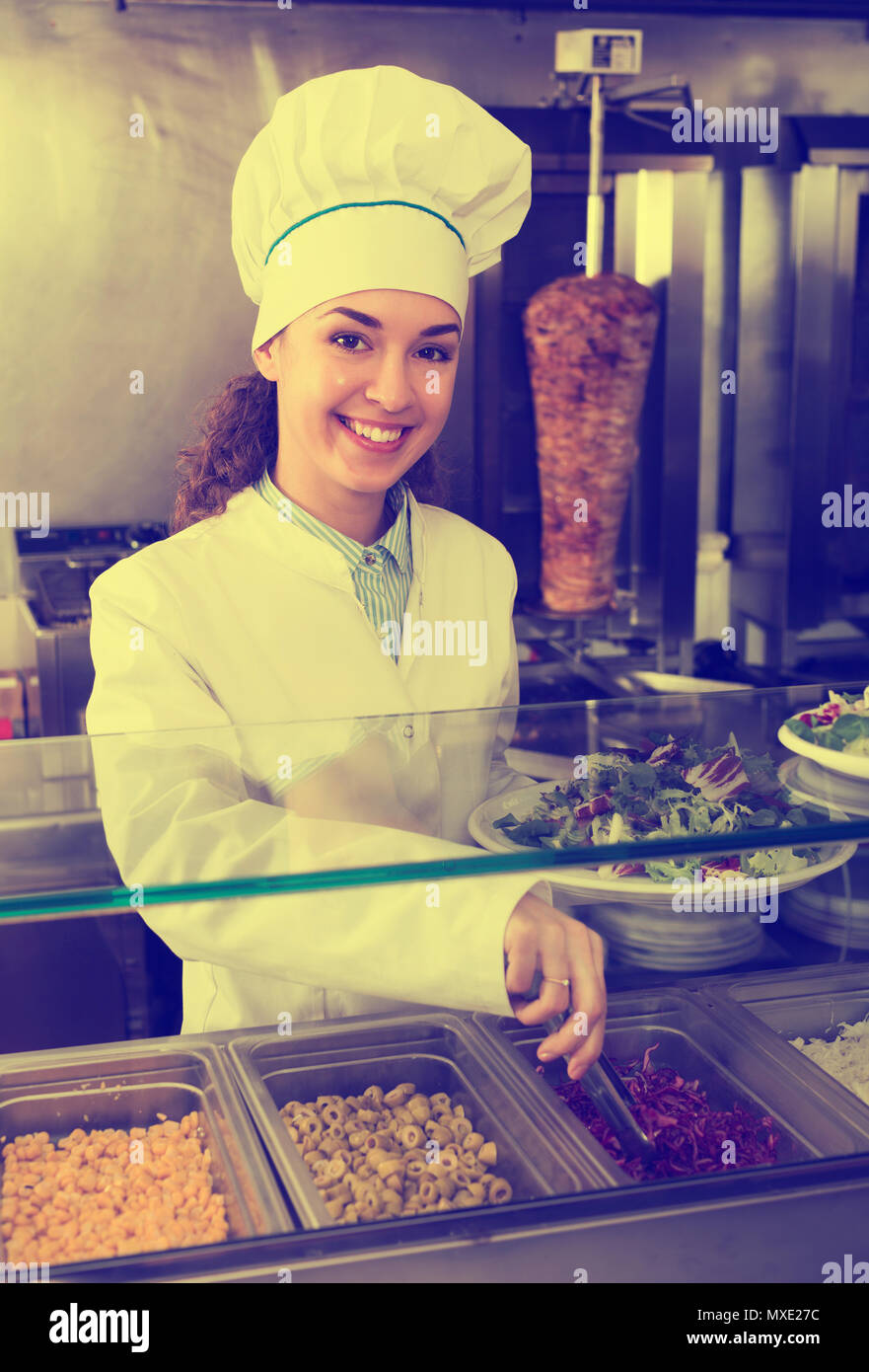 Fastfood employee hi-res stock photography and images - Alamy