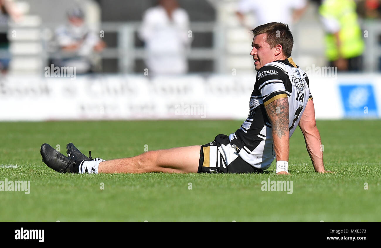 A dejected Hull FC's Carlos Tuimavave after the Ladbrokes Challenge Cup ...