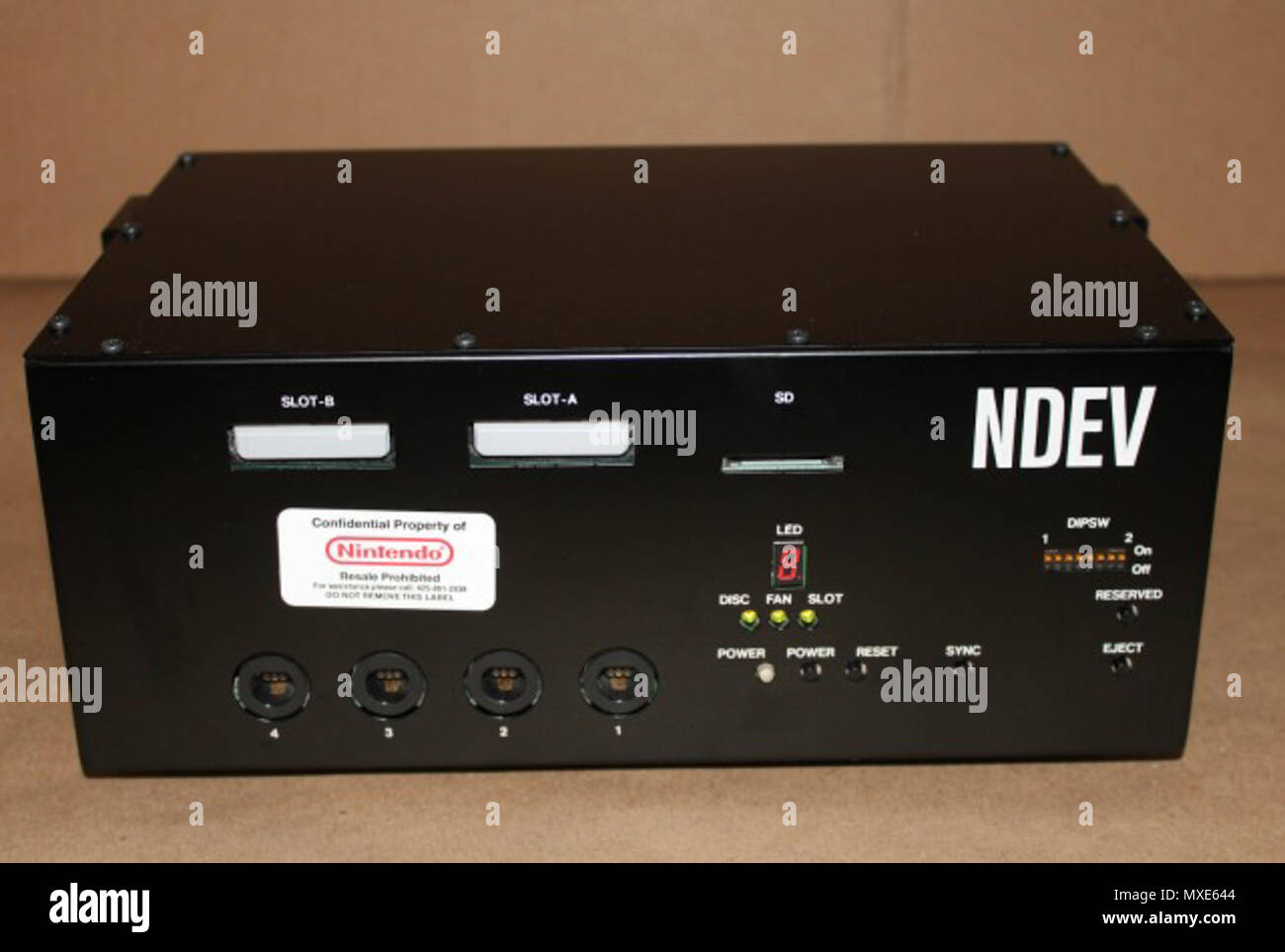 . English: Original Nintendo Wii development hardware. 1 January 2005 ...