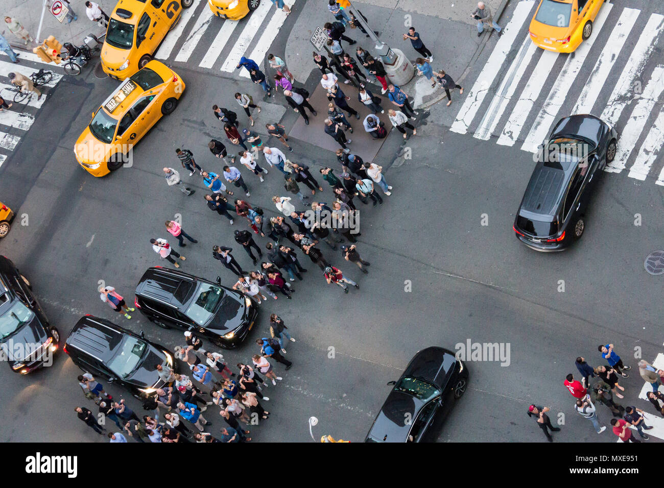 Crosswalks hi-res stock photography and images - Alamy