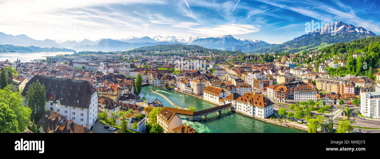 Historic city center of Lucerne with famous Chapel Bridge and lake ...