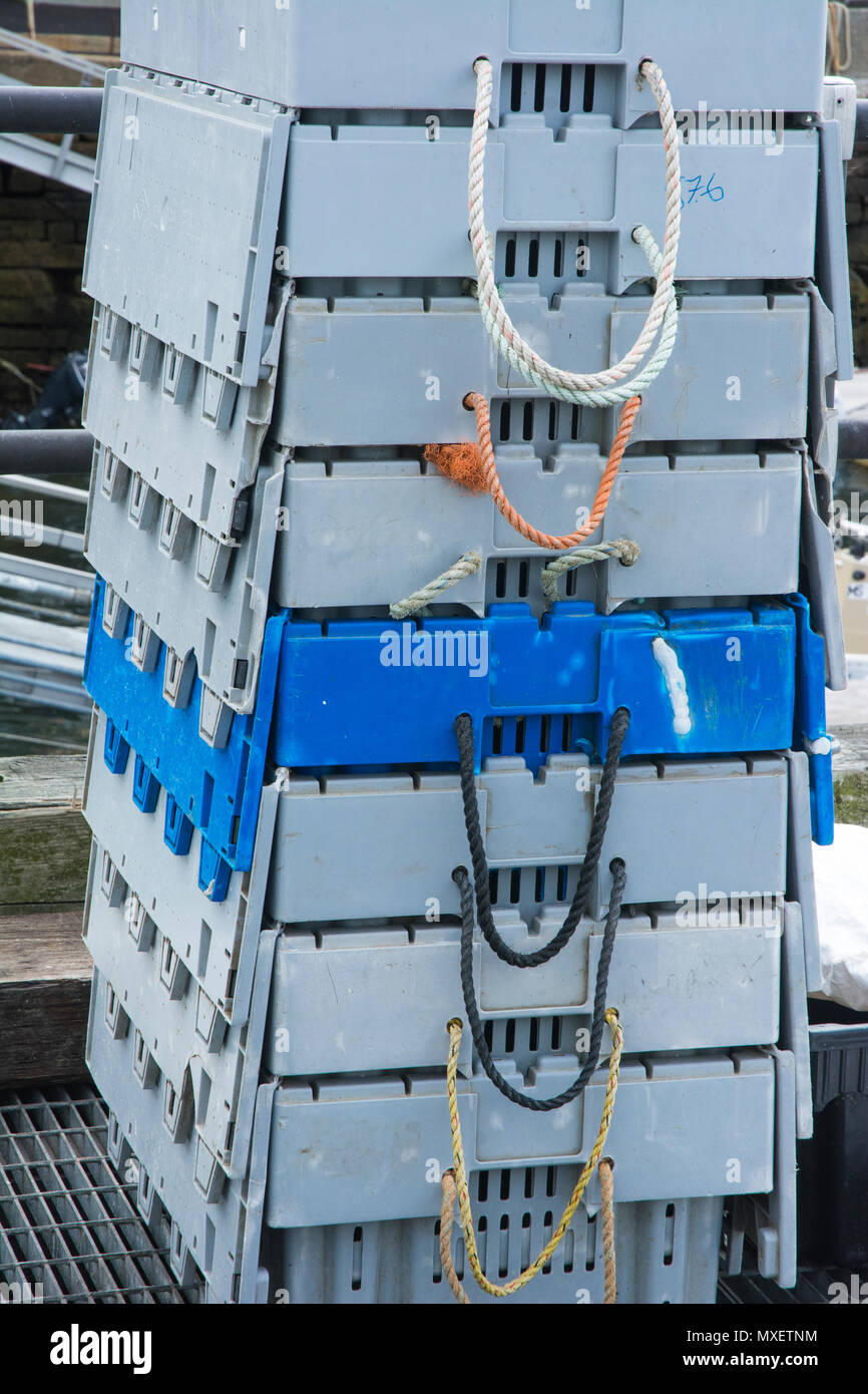Working dock hi-res stock photography and images - Alamy