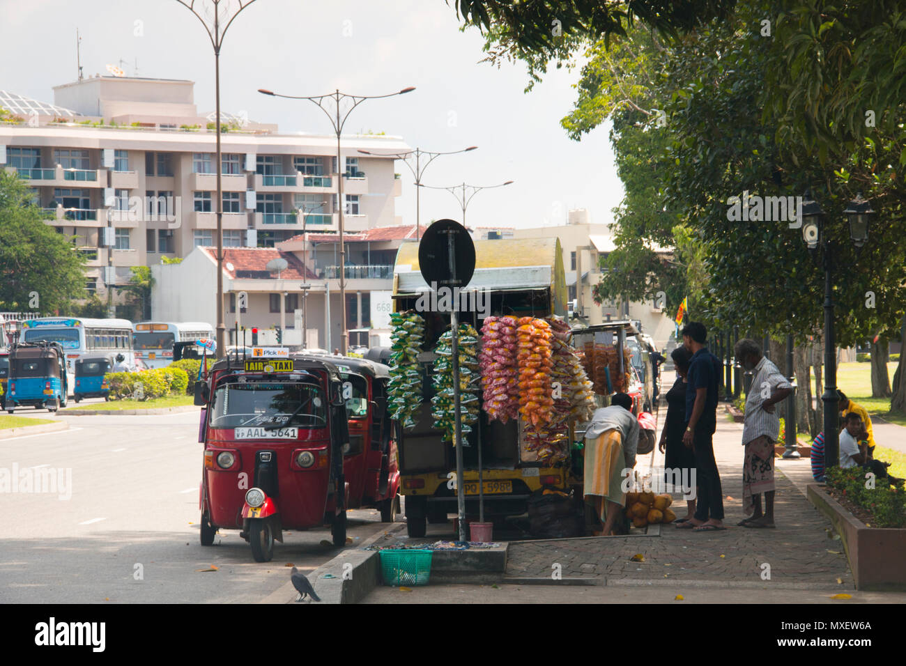 COLOMBO, SRI LANKA - DECEMBER 2017: Street view in Colombo, the capital ...