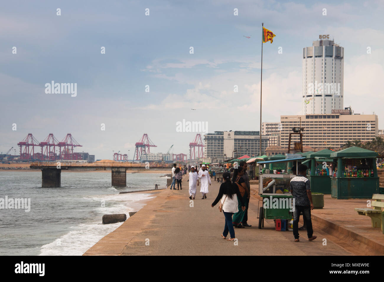 COLOMBO, SRI LANKA - DECEMBER 2017: The Galle Face Green park at the ...