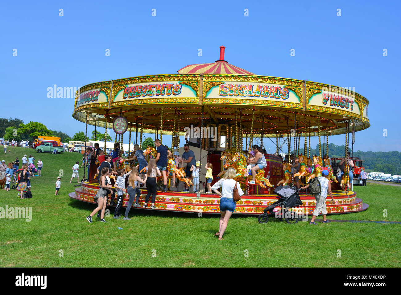 Country fair animal children hi-res stock photography and images - Alamy