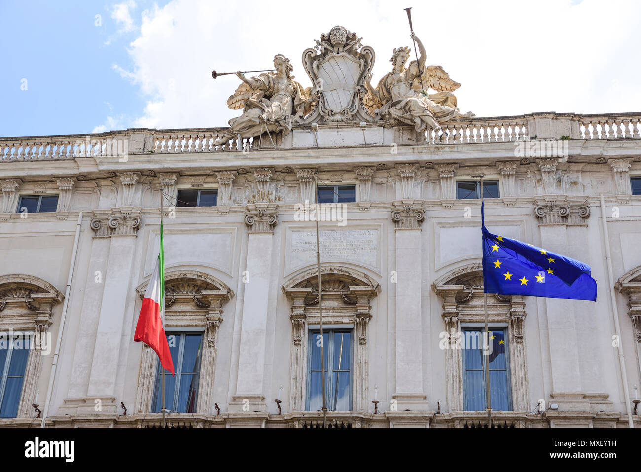 Quirinale Square High Resolution Stock Photography and Images - Alamy