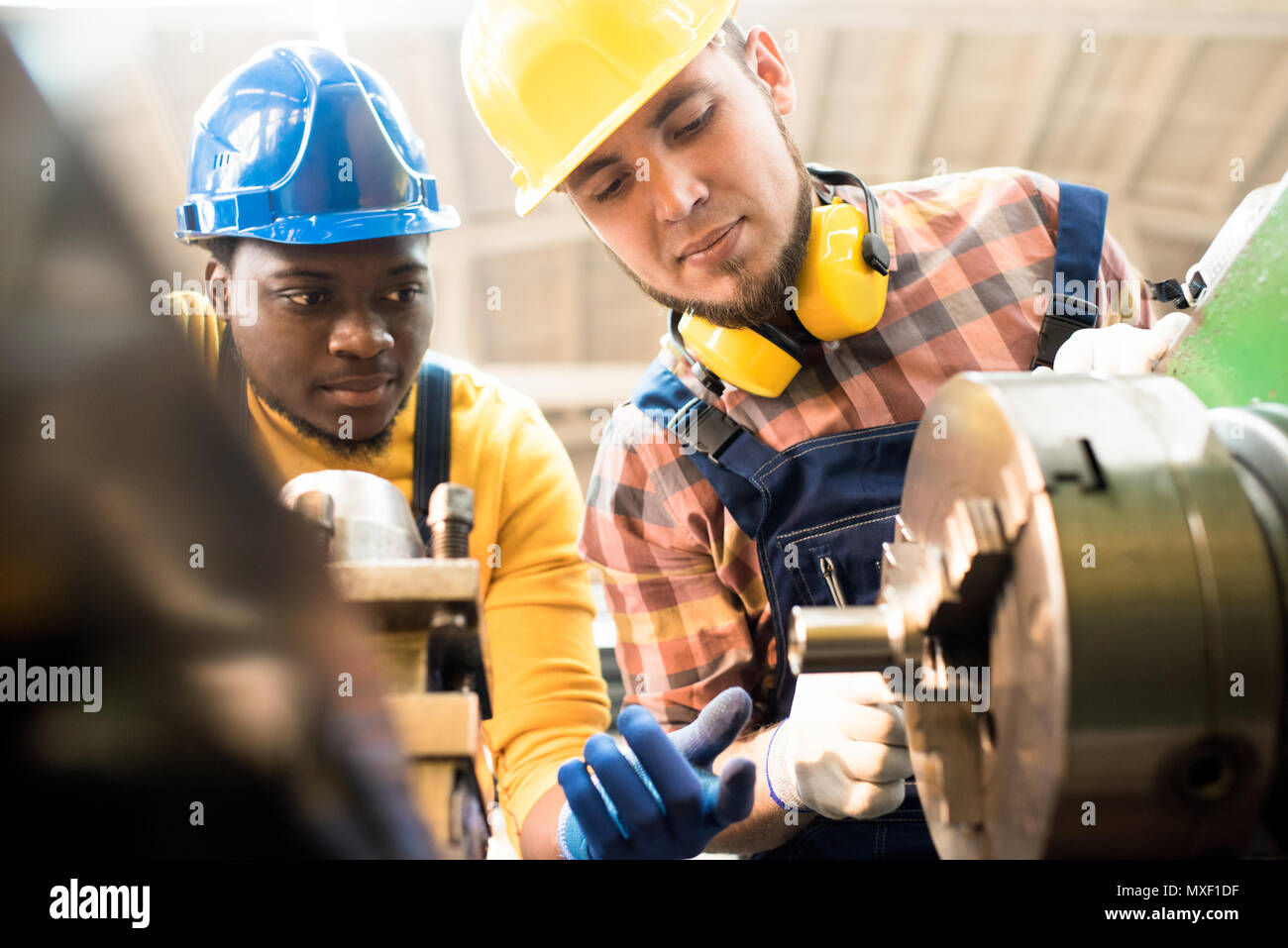 Operators helmet hi-res stock photography and images - Alamy