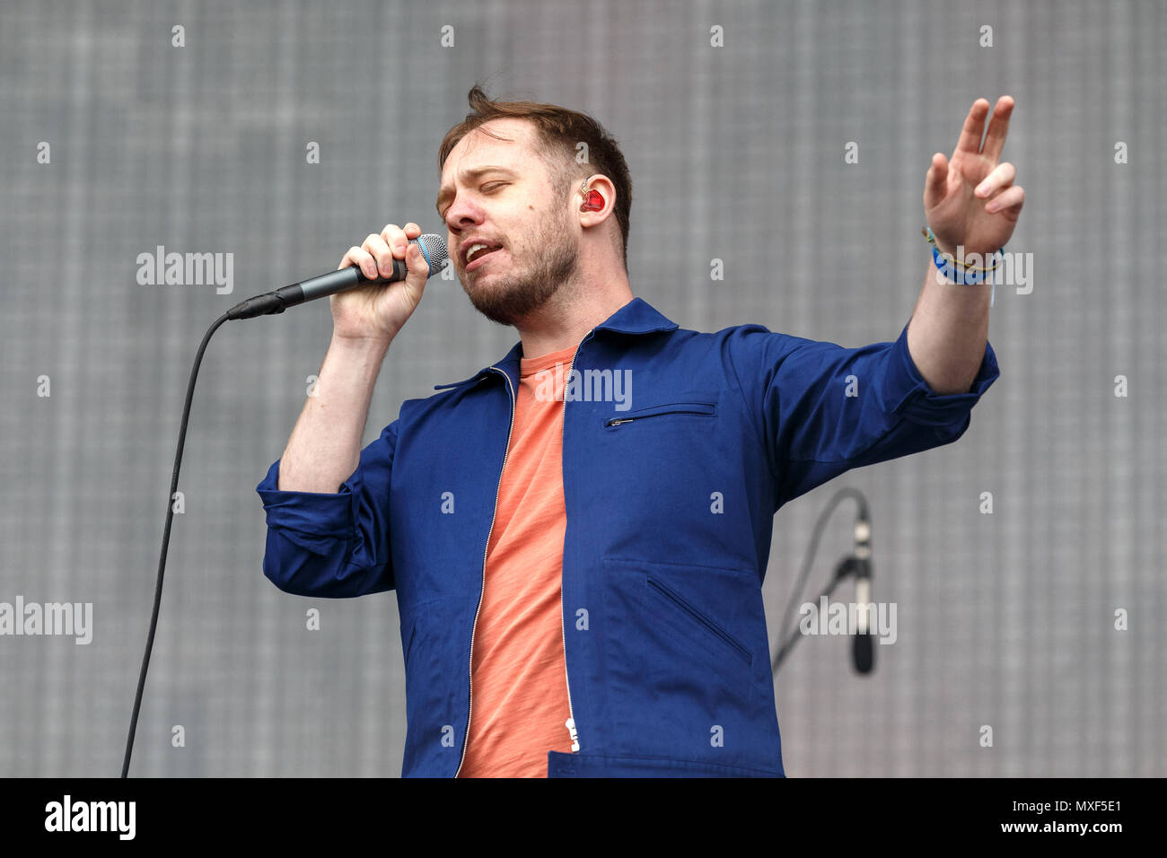 Jonathan Higgs, lead singer of Everything Everything, performing live ...