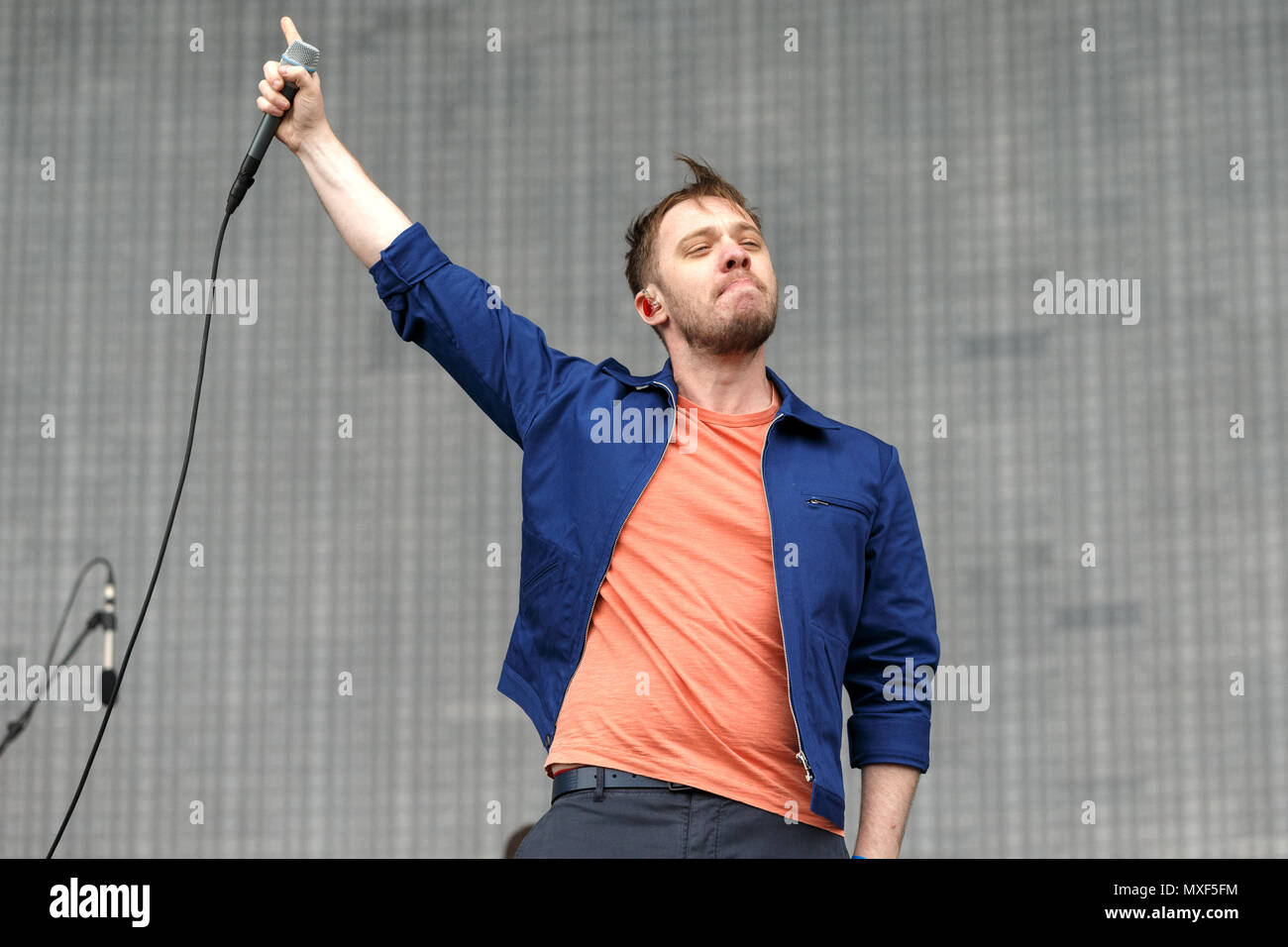 Jonathan Higgs, lead singer of Everything Everything, performing live ...