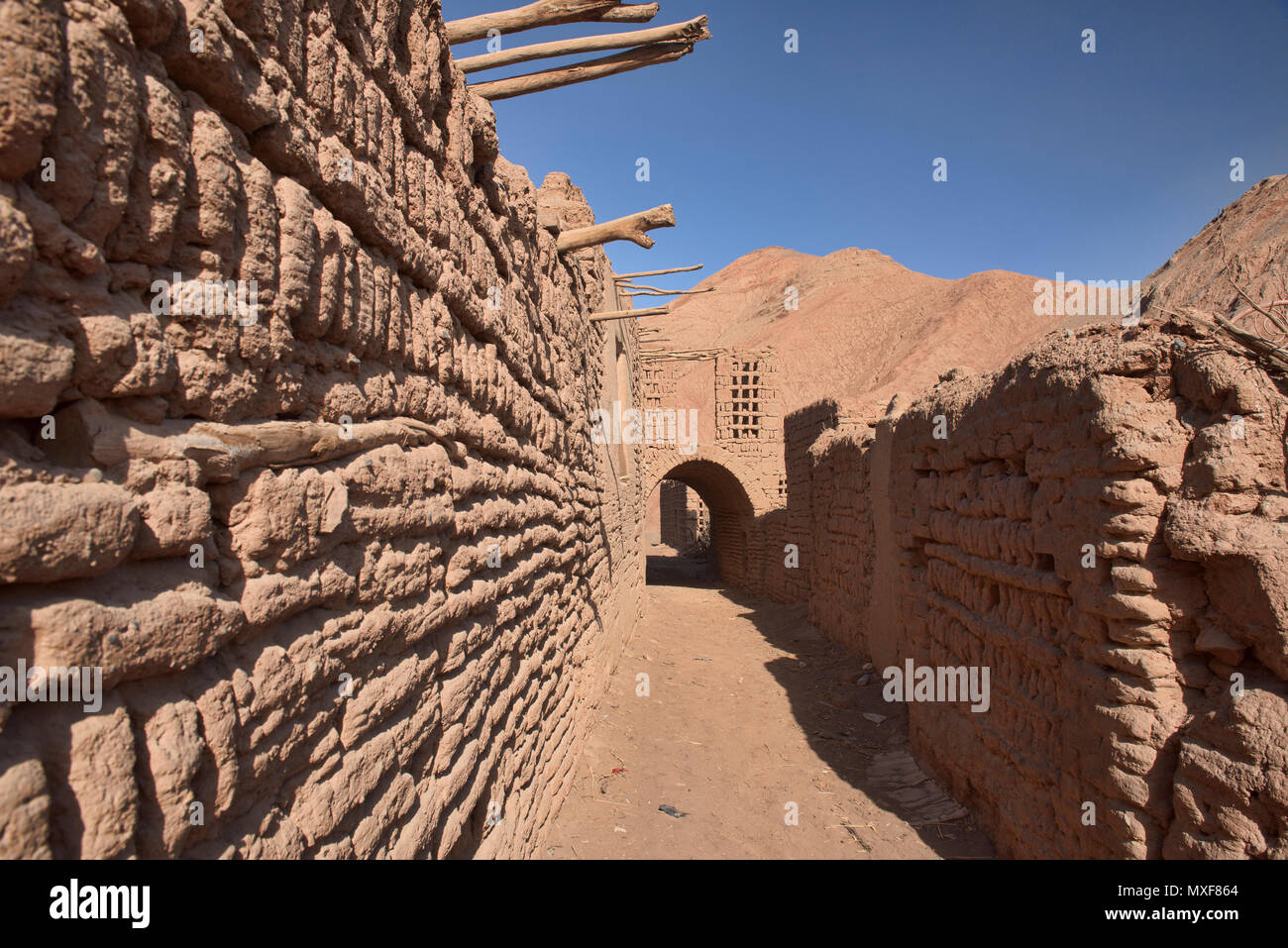 Asia dry xinjiang hi-res stock photography and images - Alamy