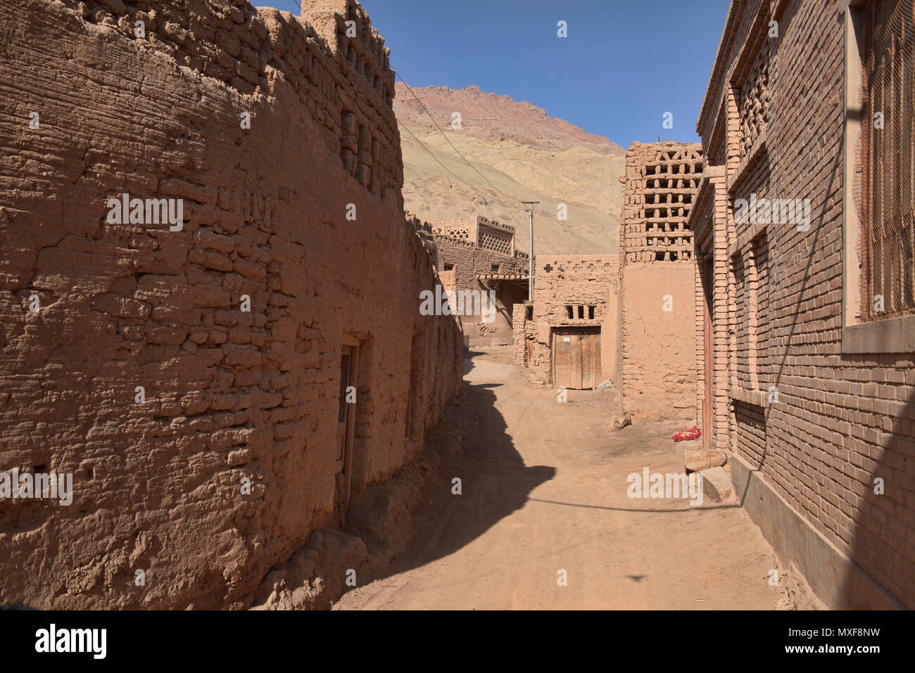 Asia dry xinjiang hi-res stock photography and images - Alamy