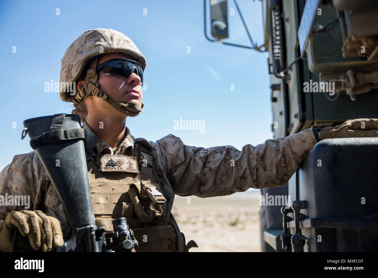 Towing evolution hi-res stock photography and images - Alamy