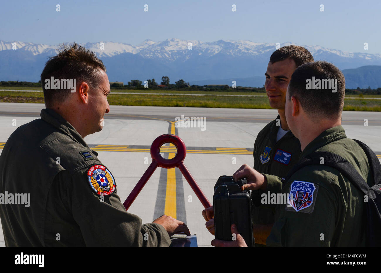 351st ars hi-res stock photography and images - Alamy