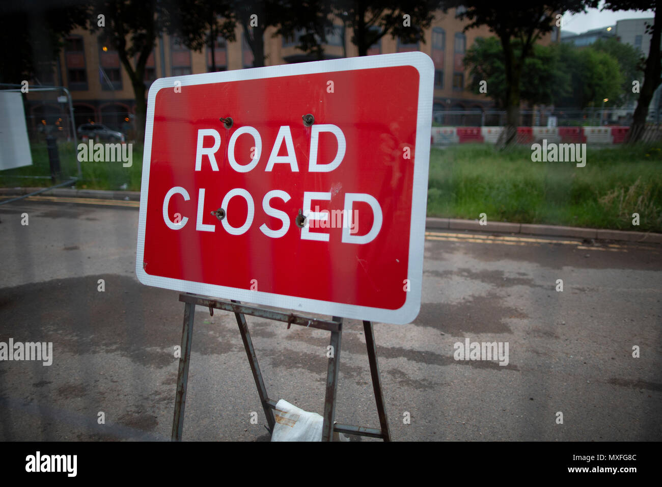 No Entry Road Closed signs Stock Photo - Alamy
