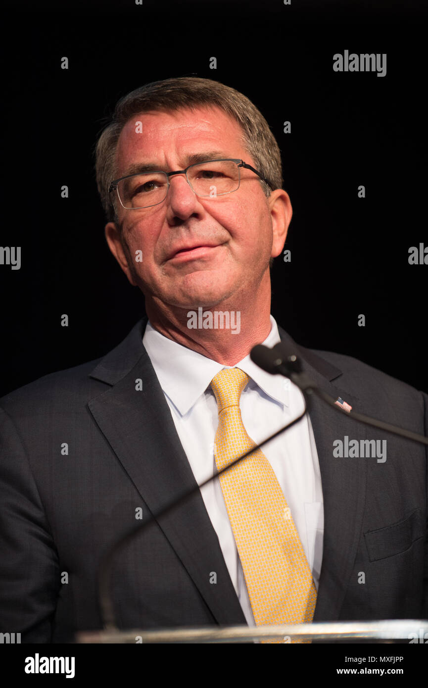 Secretary of Defense Ash Carter speaks during an event at Gothem Hall ...