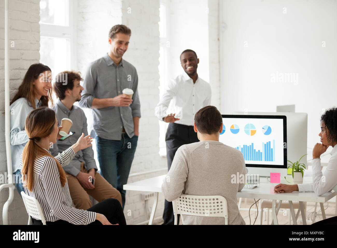 Work break hi-res stock photography and images - Alamy