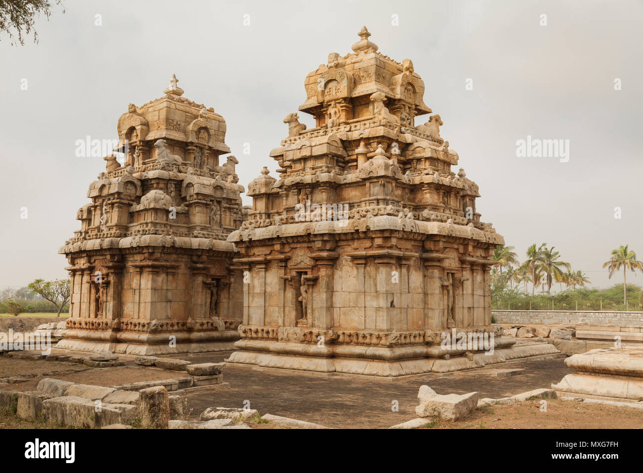 Moovar koil temple hi-res stock photography and images - Alamy