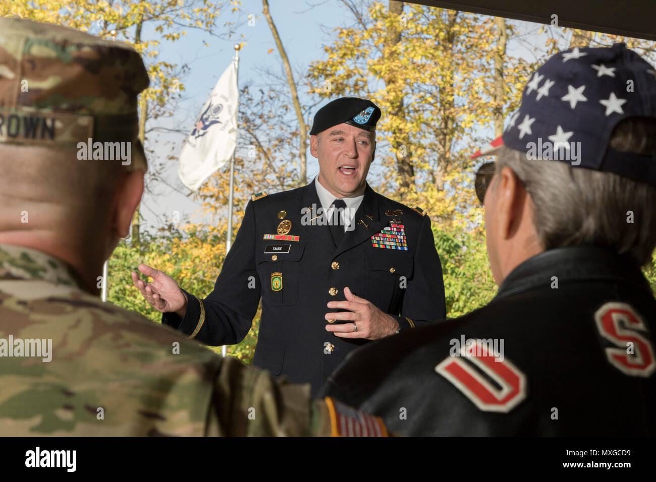 Honor flight of the quad cities hi-res stock photography and images - Alamy