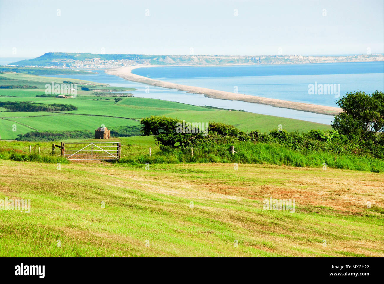 18 mile long chesil beach hi-res stock photography and images - Alamy